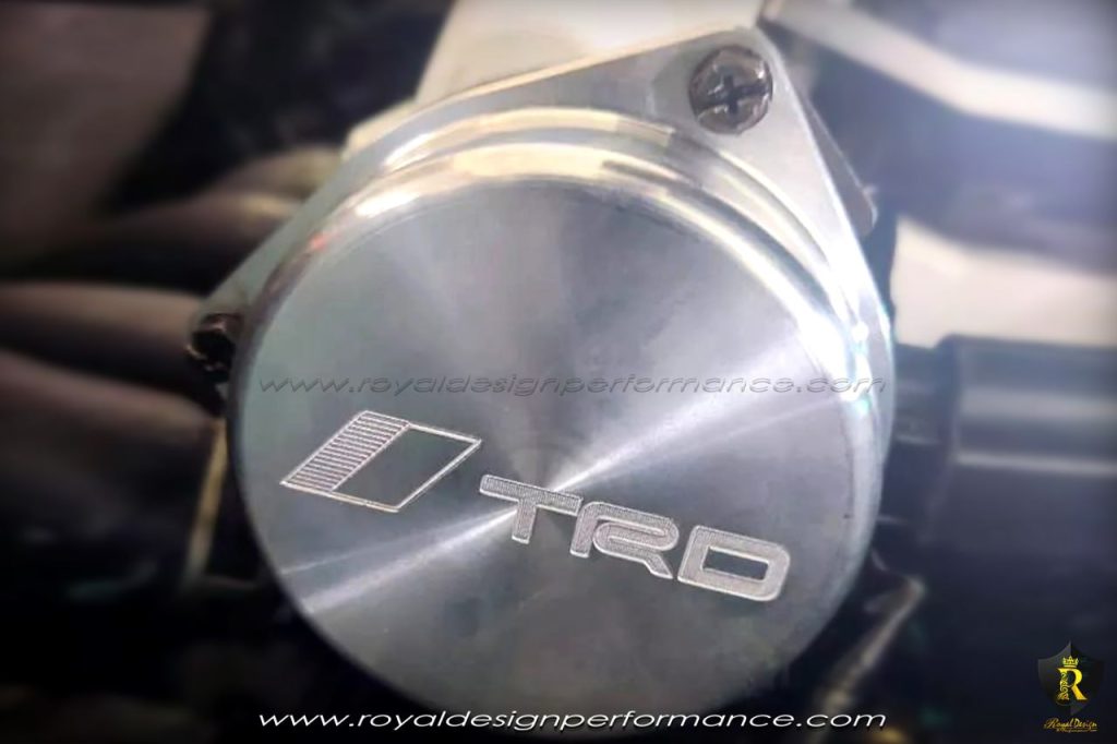 TOYOTA COROLLA 4AGE 20v CAP COVER | DISTRIBUTOR COVER